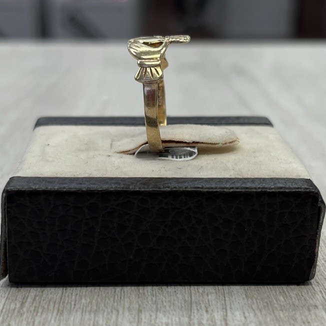 Pre-owned G&TJ 9ct Gold Claddagh Ring - Own4Less